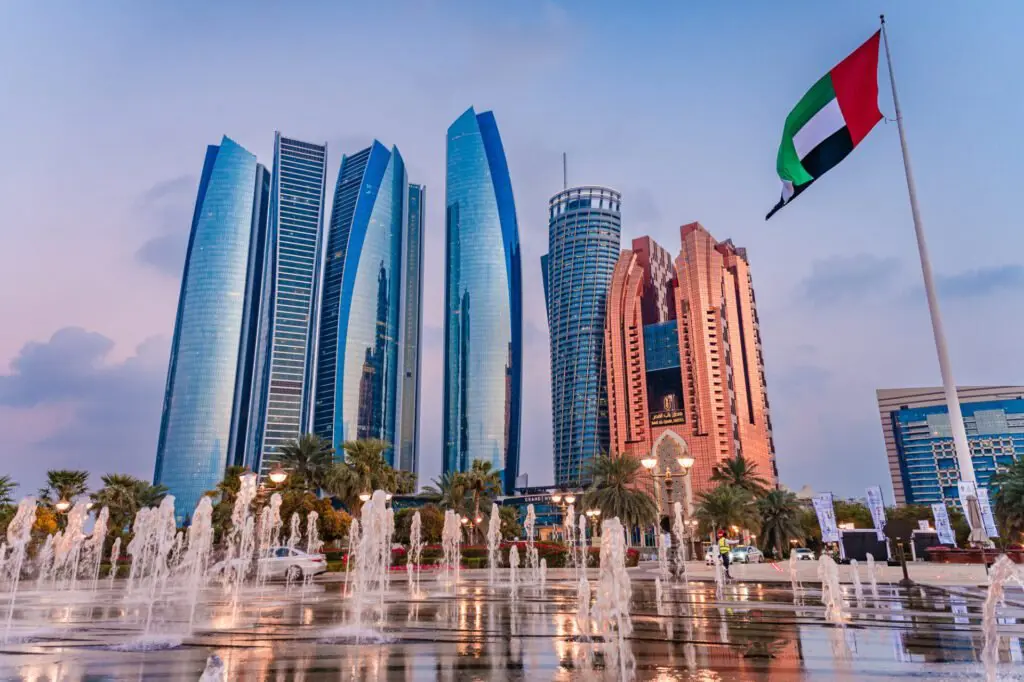 UAE Strengthens Position as a Global Leader in Digital Trade - https ...